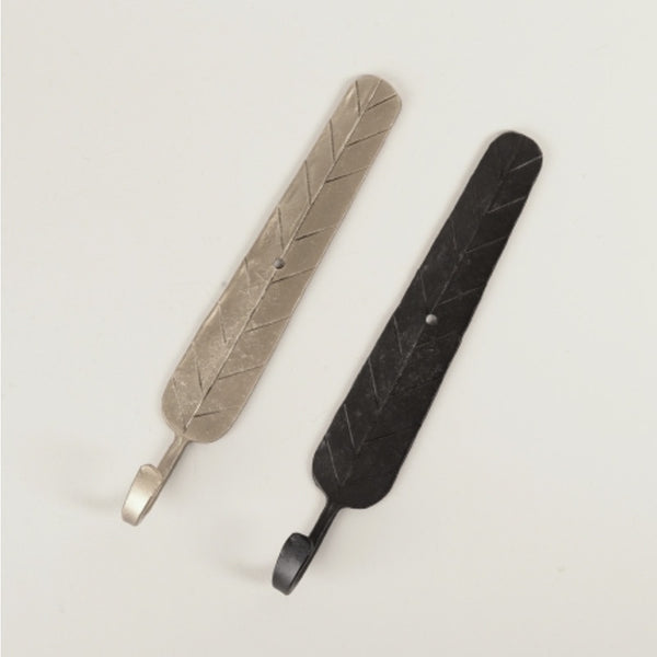 Single Long Leaf Hook 22cm - The Panton Store